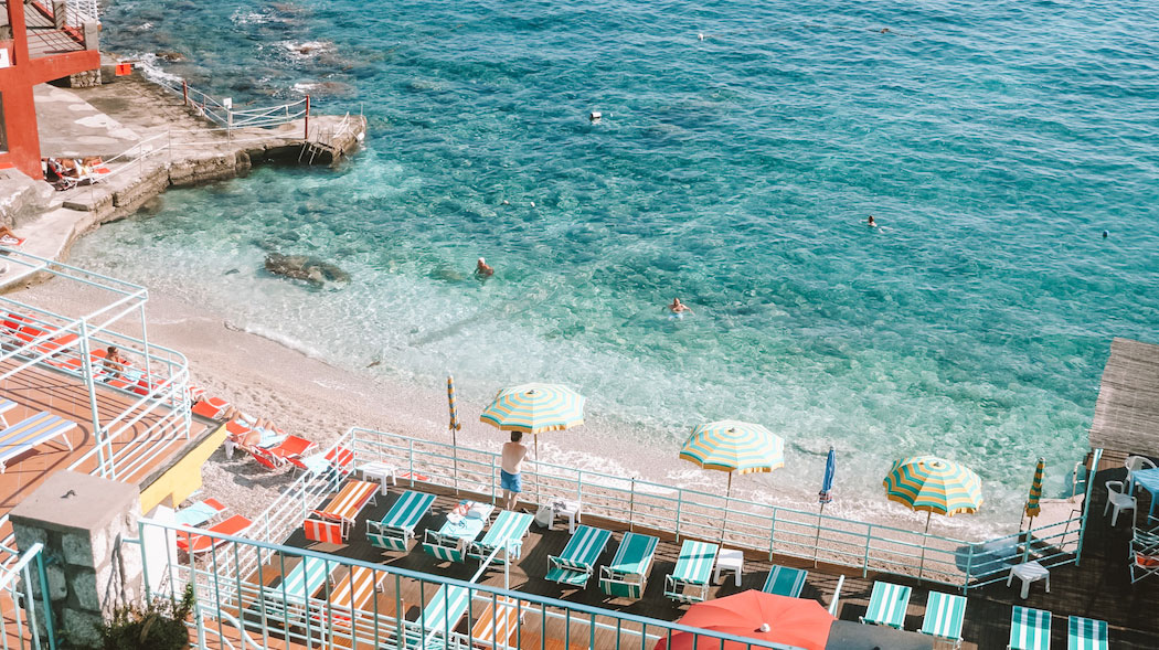 How to take a day trip to Capri from Naples