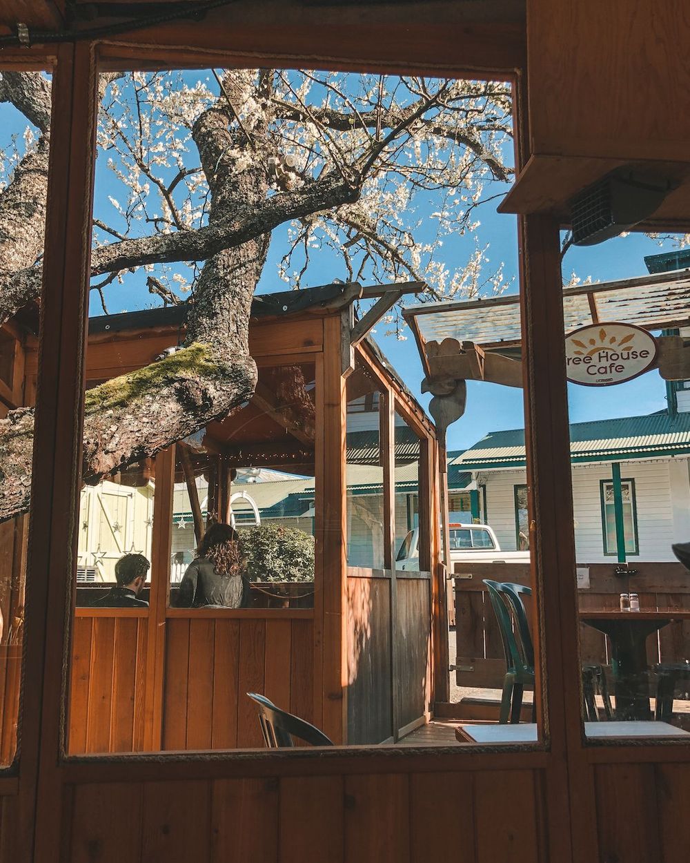 16 Best Restaurants on Salt Spring Island