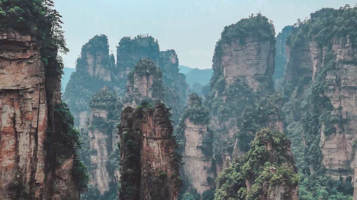 2-Day Zhangjiajie Itinerary - Exploring Floating Mountains in China