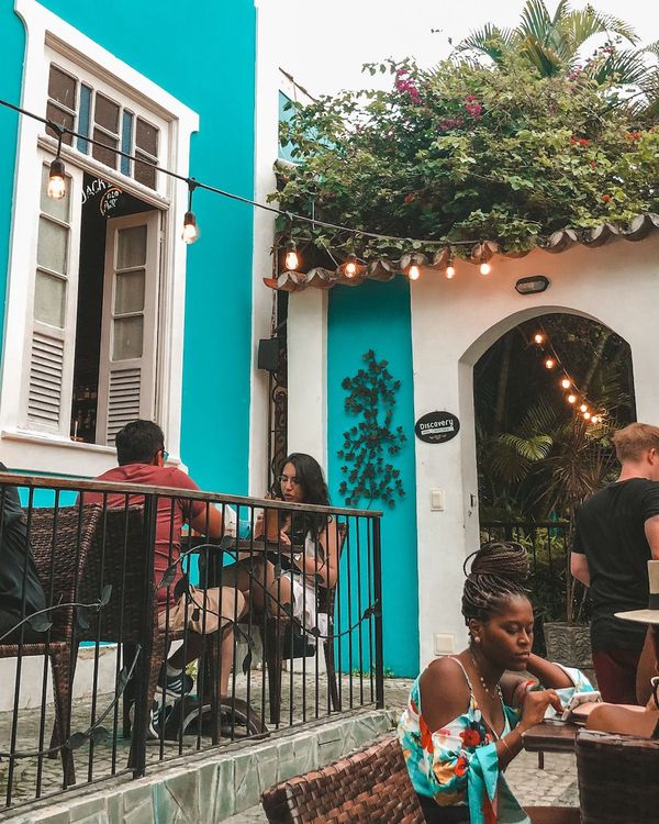 9 Best Bars in Rio De Janeiro for Music and Socializing