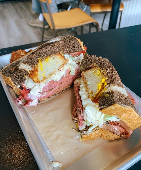 25 Unique Restaurants on Salt Spring Island (Local's Guide)