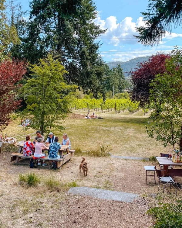 25 Unique Restaurants on Salt Spring Island (Local's Guide)